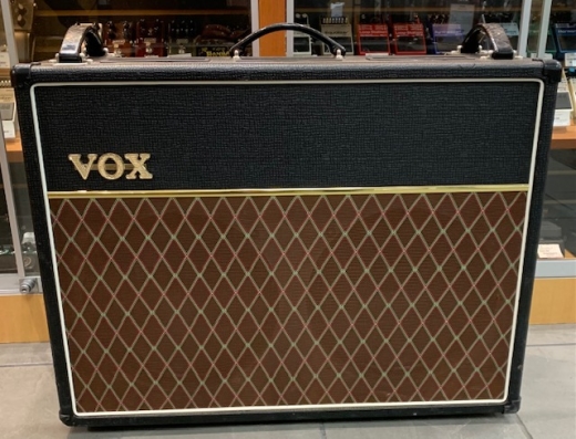 Gear Hunter | Vox - AC30C2